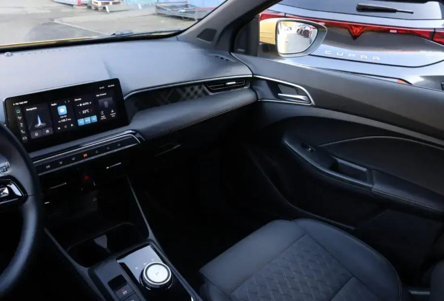 Dzeltens MG 3 2025 Rīga, ar dzinēja tilpumu 1.50 L un nobraukumu 18 tūkst. km par 22520 €, foto 8 vietnē AUTOMOTO.COM.LV