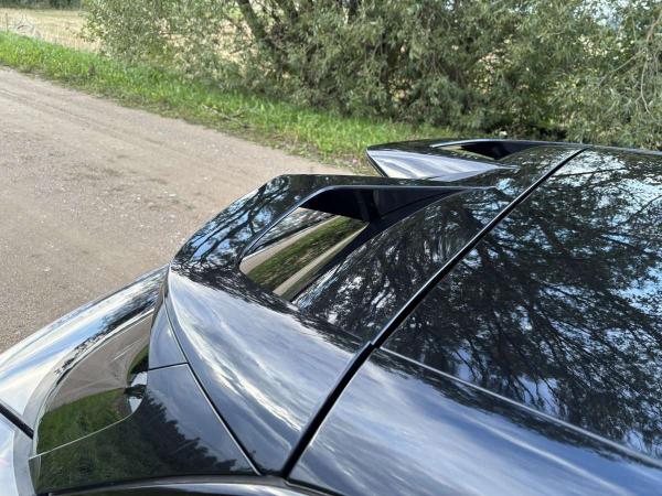 Black MG 4 EV 2023 in Kaunas, with an engine capacity of 0.00 L and mileage of 77 thousand km for 9650 €, photo 10 on AUTOMOTO.COM.LV