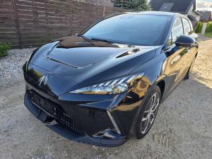Черный МГ 4 EV 2024 в Шяуляй, объемом двигателя 0.00 л и пробегом 71 тыс. км за 12750 €, фото  на AUTOMOTO.COM.LV