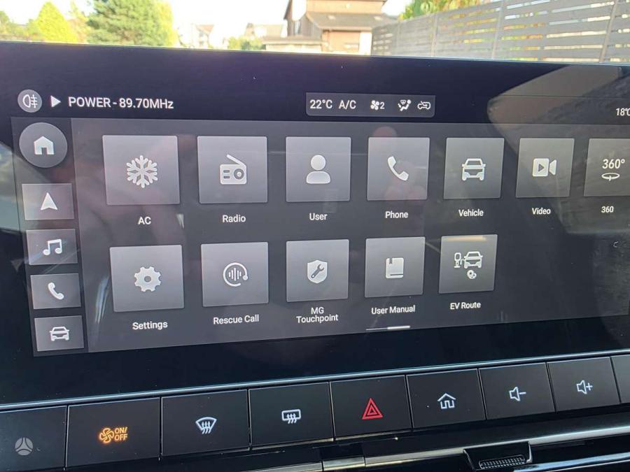 Черный МГ 4 EV 2024 в Шяуляй, объемом двигателя 0.00 л и пробегом 71 тыс. км за 12750 €, фото 34 на AUTOMOTO.COM.LV