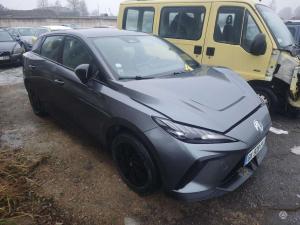 Pelēks MG 4 EV 2022 Telšiai, ar dzinēja tilpumu 0.00 L un nobraukumu 50 tūkst. km par 5800 €, foto 2 vietnē AUTOMOTO.COM.LV