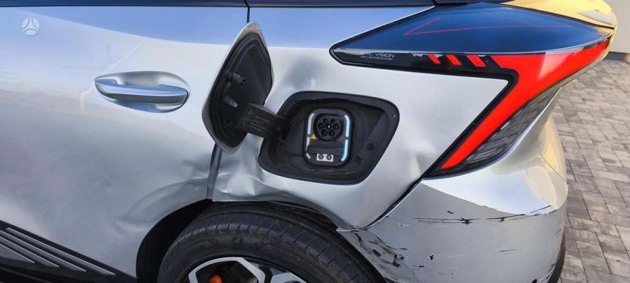 Pelēks MG 4 EV 2024 Alīta, ar dzinēja tilpumu 0.00 L un nobraukumu 4 tūkst. km par 14800 €, foto 12 vietnē AUTOMOTO.COM.LV