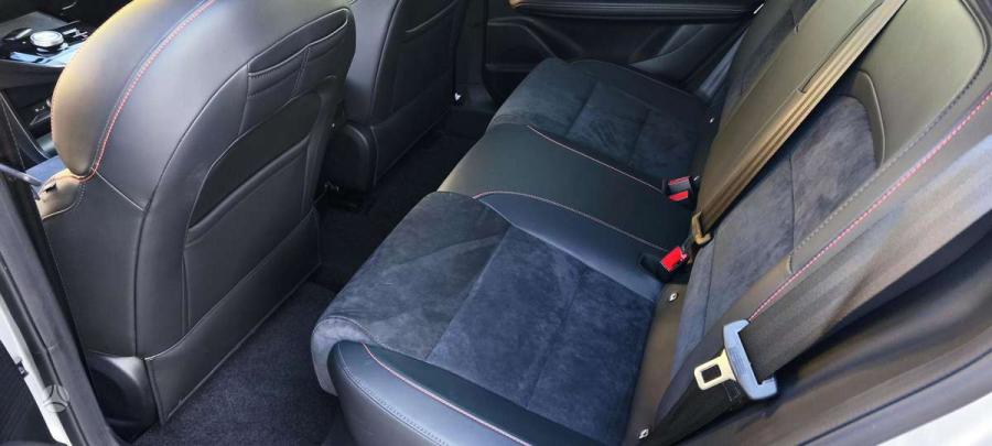 Pelēks MG 4 EV 2024 Alīta, ar dzinēja tilpumu 0.00 L un nobraukumu 4 tūkst. km par 14800 €, foto 32 vietnē AUTOMOTO.COM.LV