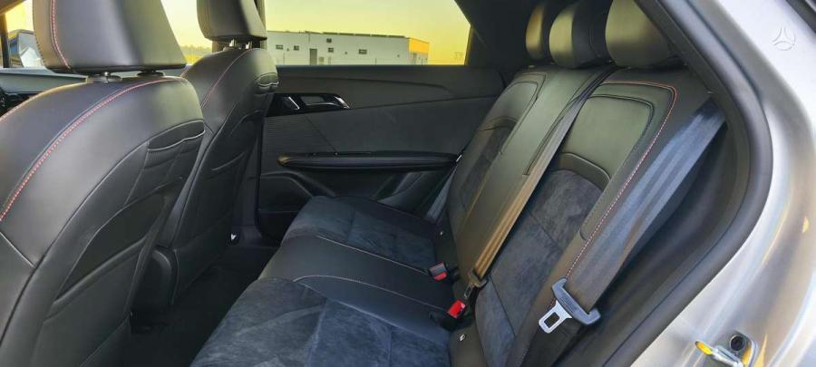 Pelēks MG 4 EV 2024 Alīta, ar dzinēja tilpumu 0.00 L un nobraukumu 4 tūkst. km par 14800 €, foto 33 vietnē AUTOMOTO.COM.LV