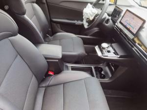 Серый МГ 4 EV 2025 в Каунас, объемом двигателя 0.00 л и пробегом 30 тыс. км за 9400 €, фото 21 на AUTOMOTO.COM.LV