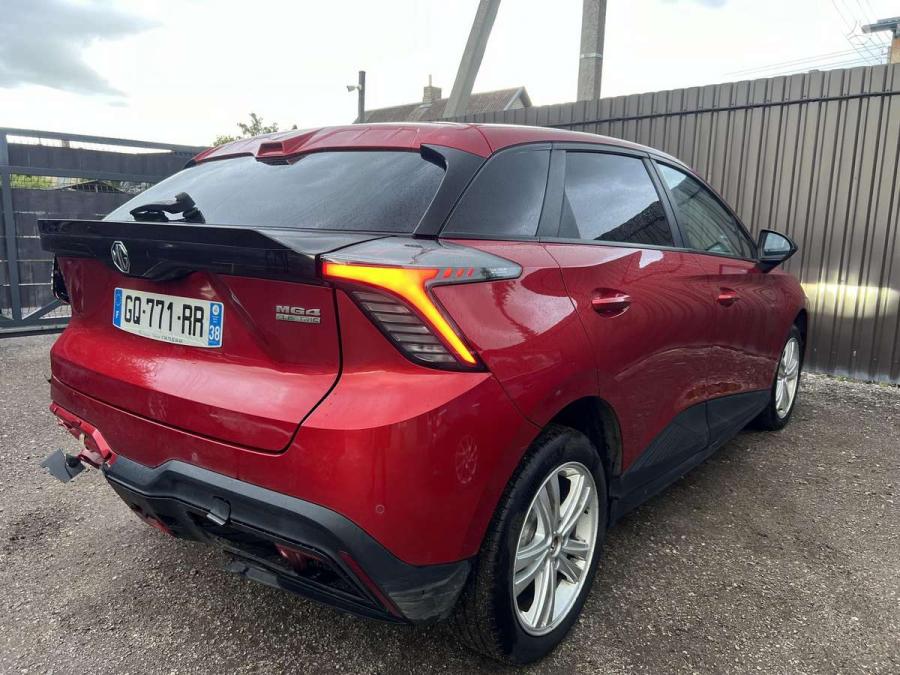 Sarkans MG 4 EV 2023 Kauņa, ar dzinēja tilpumu 0.00 L un nobraukumu 59 tūkst. km par 8200 €, foto 8 vietnē AUTOMOTO.COM.LV