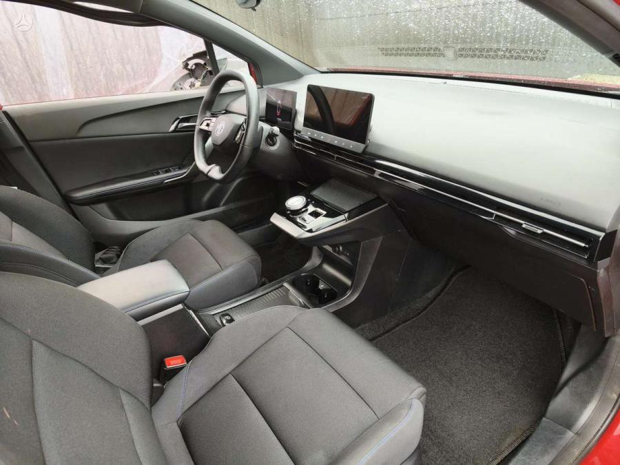 Sarkans MG 4 EV 2023 Kauņa, ar dzinēja tilpumu 0.00 L un nobraukumu 59 tūkst. km par 7700 €, foto 10 vietnē AUTOMOTO.COM.LV