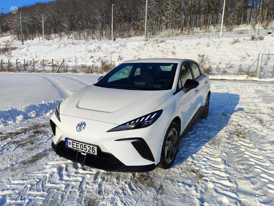 Balts MG 4 EV 2023 Kauņa, ar dzinēja tilpumu 0.00 L un nobraukumu 38 tūkst. km par 15000 €, foto 3 vietnē AUTOMOTO.COM.LV
