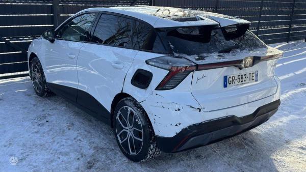 Balts MG 4 EV 2023 Jonava, ar dzinēja tilpumu 0.00 L un nobraukumu 44 tūkst. km par 13550 €, foto 7 vietnē AUTOMOTO.COM.LV
