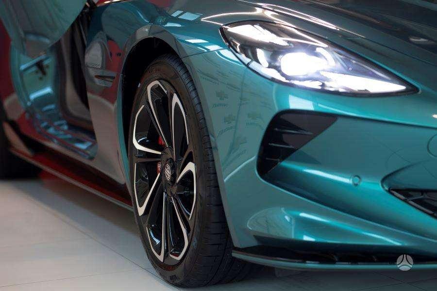 MG Cyberster 2025 Viļņa, ar dzinēja tilpumu 0.00 L un nobraukumu 0 tūkst. km par 54500 €, foto 5 vietnē AUTOMOTO.COM.LV