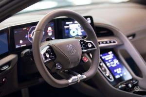 MG Cyberster 2025 Viļņa, ar dzinēja tilpumu 0.00 L un nobraukumu 0 tūkst. km par 54500 €, foto 6 vietnē AUTOMOTO.COM.LV
