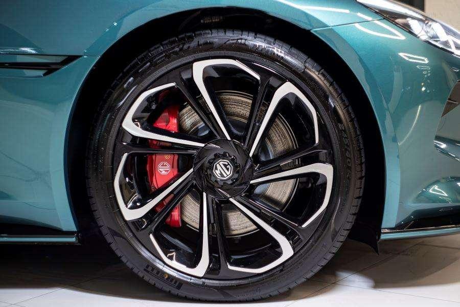 MG Cyberster 2025 Viļņa, ar dzinēja tilpumu 0.00 L un nobraukumu 0 tūkst. km par 54500 €, foto 11 vietnē AUTOMOTO.COM.LV