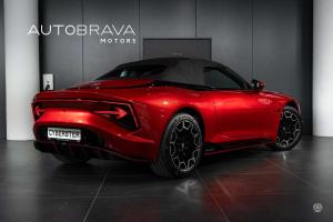 Red MG Cyberster 2026 in Vilnius, with an engine capacity of 0.00 L and mileage of 0 thousand km for 65930 €, photo 9 on AUTOMOTO.COM.LV