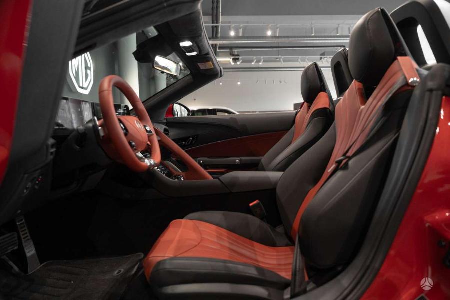 Red MG Cyberster 2026 in Vilnius, with an engine capacity of 0.00 L and mileage of 0 thousand km for 65930 €, photo 20 on AUTOMOTO.COM.LV