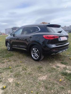 Black MG EHS 2021 in Kaunas, with an engine capacity of 1.49 L and mileage of 83 thousand km for 16000 €, photo 14 on AUTOMOTO.COM.LV