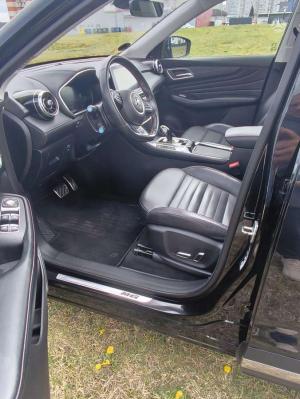 Black MG EHS 2021 in Kaunas, with an engine capacity of 1.49 L and mileage of 83 thousand km for 16000 €, photo 17 on AUTOMOTO.COM.LV