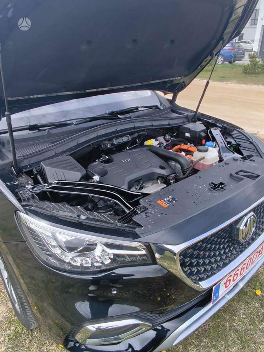 Black MG EHS 2021 in Kaunas, with an engine capacity of 1.49 L and mileage of 83 thousand km for 16000 €, photo 21 on AUTOMOTO.COM.LV