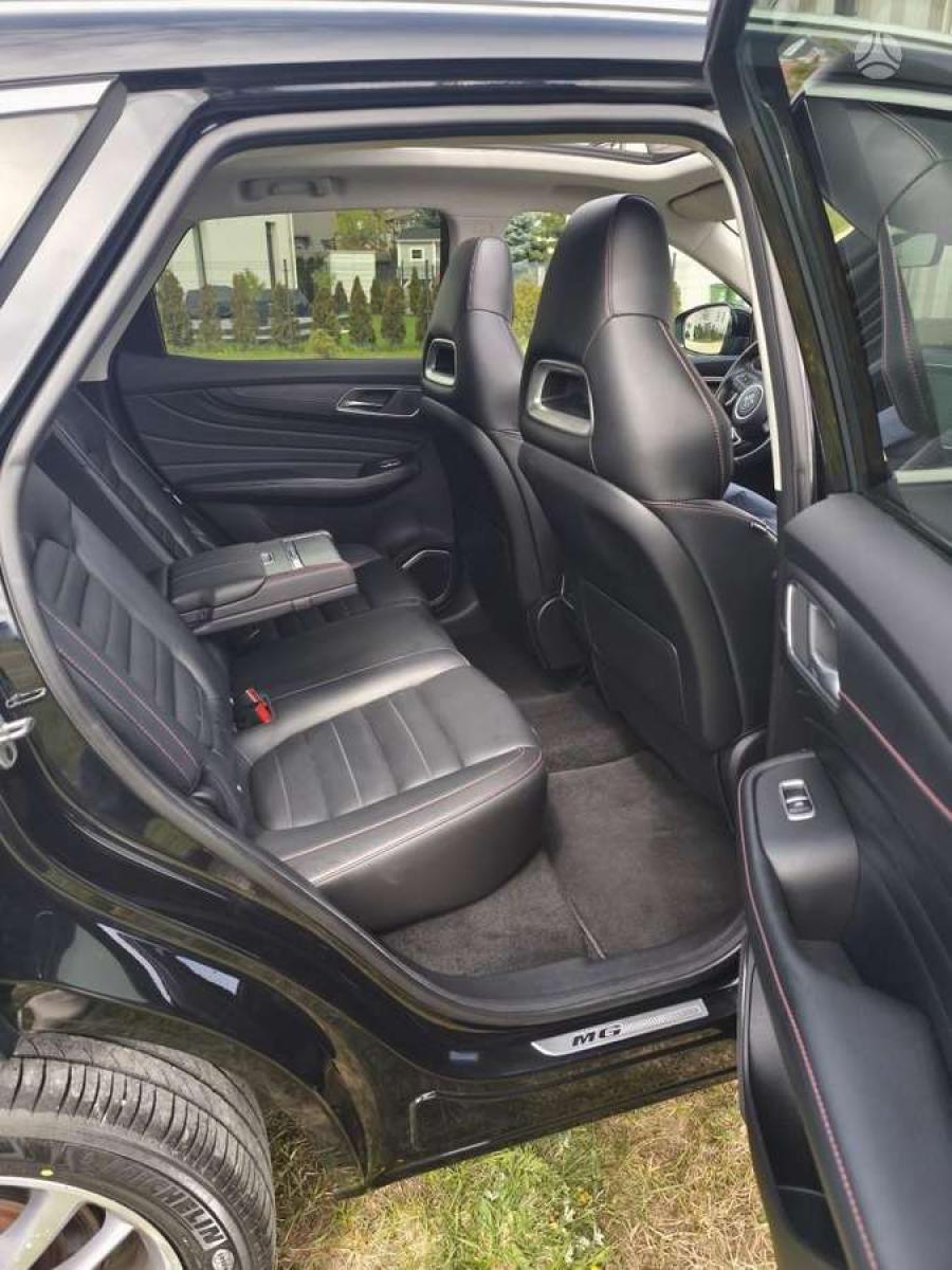 Black MG EHS 2021 in Kaunas, with an engine capacity of 1.49 L and mileage of 83 thousand km for 16000 €, photo 24 on AUTOMOTO.COM.LV