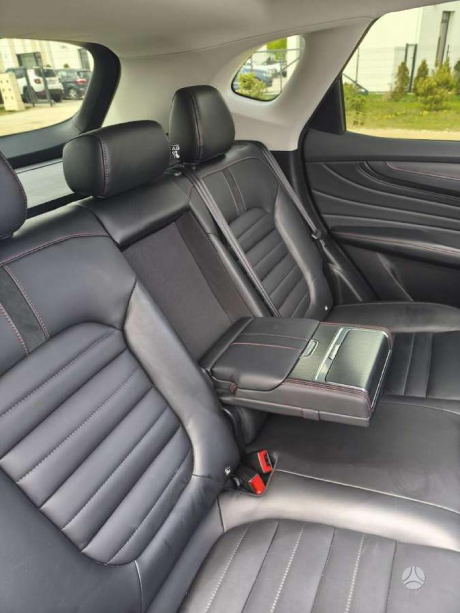 Black MG EHS 2021 in Kaunas, with an engine capacity of 1.49 L and mileage of 83 thousand km for 16000 €, photo 25 on AUTOMOTO.COM.LV