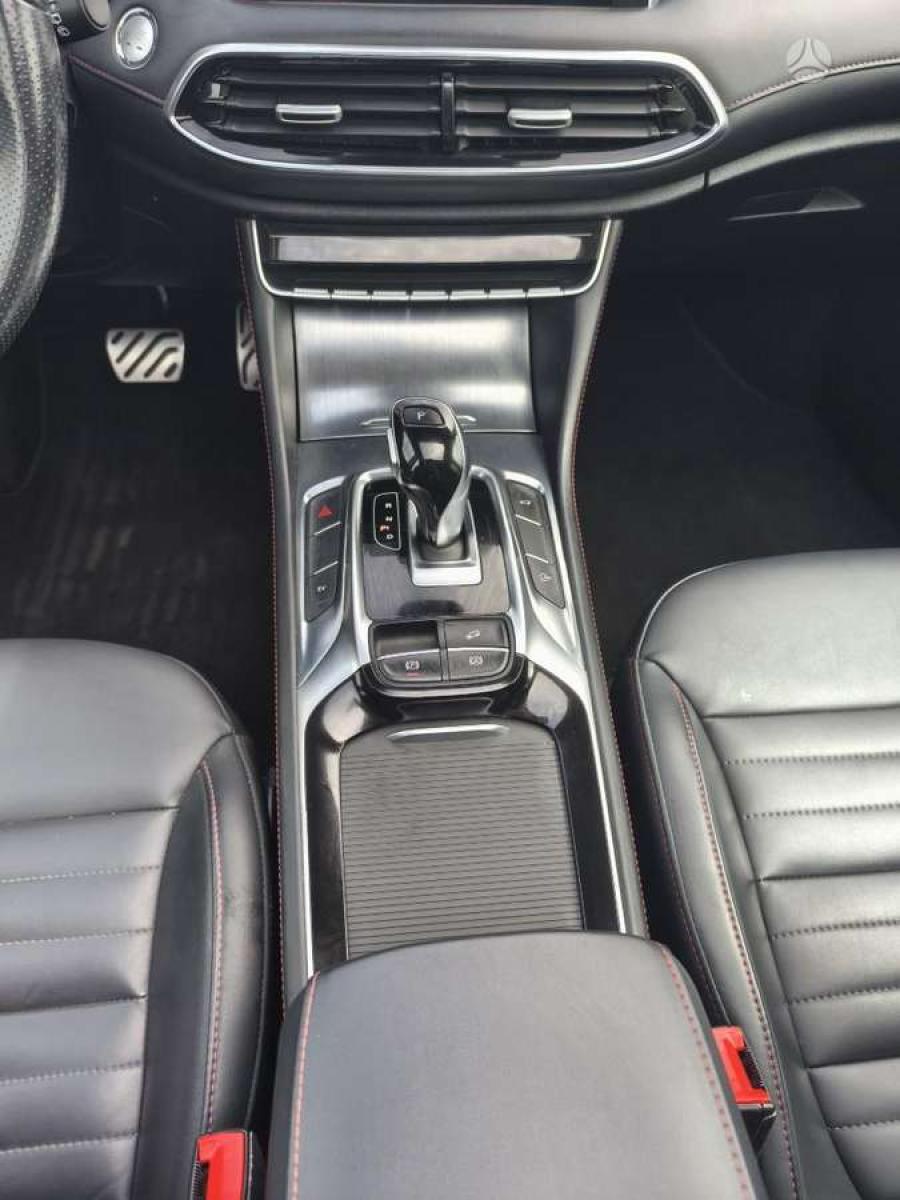 Black MG EHS 2021 in Kaunas, with an engine capacity of 1.49 L and mileage of 83 thousand km for 16000 €, photo 27 on AUTOMOTO.COM.LV