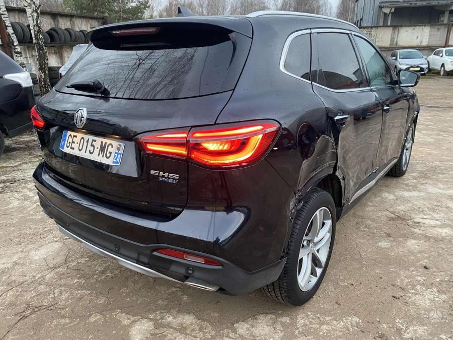 Melns MG EHS 2022 Tauragė, ar dzinēja tilpumu 1.49 L un nobraukumu 41 tūkst. km par 9000 €, foto 3 vietnē AUTOMOTO.COM.LV