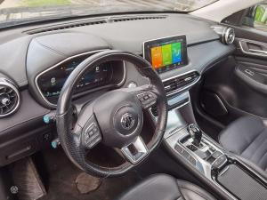 Melns MG EHS 2022 Kauņa, ar dzinēja tilpumu 1.49 L un nobraukumu 99 tūkst. km par 12500 €, foto 12 vietnē AUTOMOTO.COM.LV
