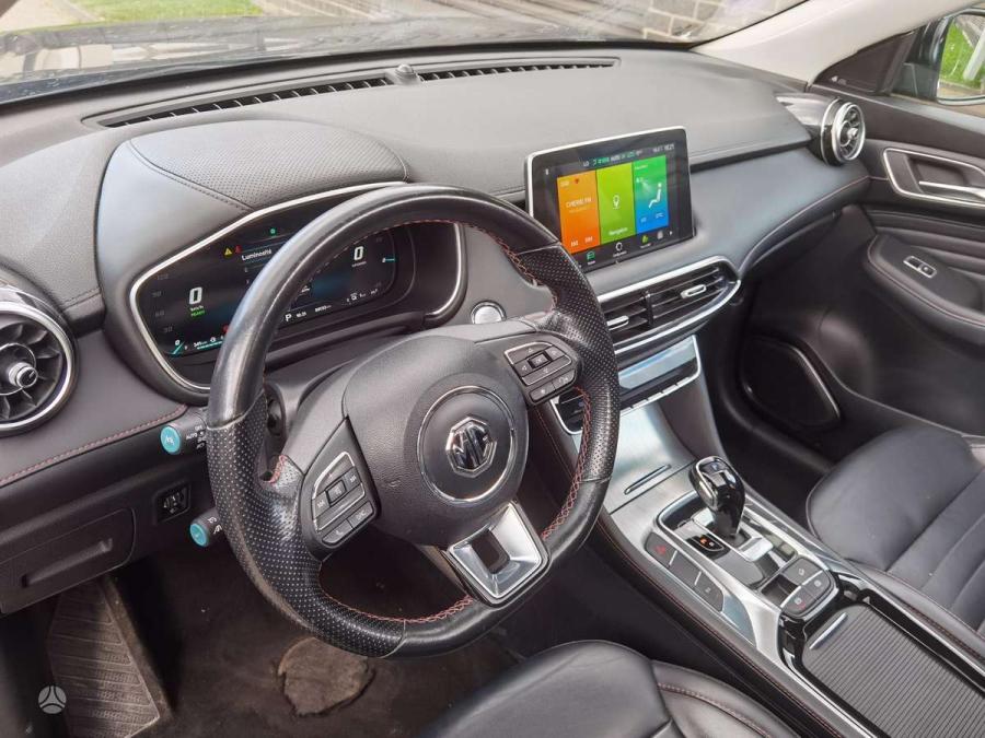 Melns MG EHS 2022 Kauņa, ar dzinēja tilpumu 1.49 L un nobraukumu 99 tūkst. km par 12500 €, foto 12 vietnē AUTOMOTO.COM.LV