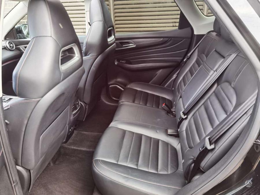 Melns MG EHS 2022 Kauņa, ar dzinēja tilpumu 1.49 L un nobraukumu 99 tūkst. km par 12500 €, foto 13 vietnē AUTOMOTO.COM.LV