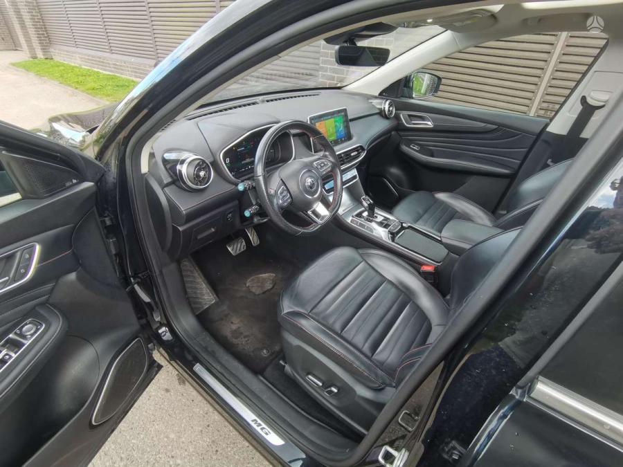 Melns MG EHS 2022 Kauņa, ar dzinēja tilpumu 1.49 L un nobraukumu 99 tūkst. km par 12500 €, foto 16 vietnē AUTOMOTO.COM.LV