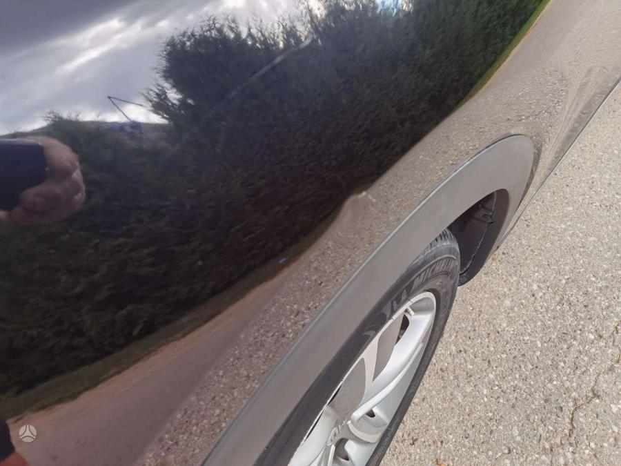 Melns MG EHS 2022 Kauņa, ar dzinēja tilpumu 1.49 L un nobraukumu 99 tūkst. km par 12500 €, foto 42 vietnē AUTOMOTO.COM.LV