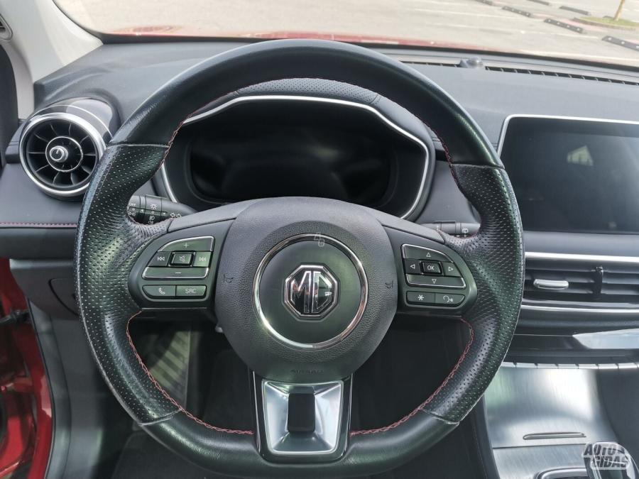 Sarkans MG EHS 2022 Klaipėda, ar dzinēja tilpumu 1.50 L un nobraukumu 30 tūkst. km par 18000 €, foto 23 vietnē AUTOMOTO.COM.LV