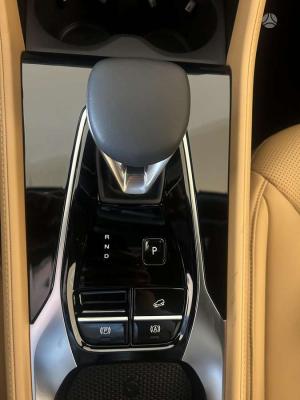 Melns MG HS 2026 Šauļi, ar dzinēja tilpumu 1.50 L un nobraukumu 0 tūkst. km par 32490 €, foto 24 vietnē AUTOMOTO.COM.LV