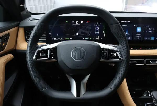 Melns MG HS 2026 Rīga, ar dzinēja tilpumu 1.50 L un nobraukumu 15 tūkst. km par 35840 €, foto 5 vietnē AUTOMOTO.COM.LV