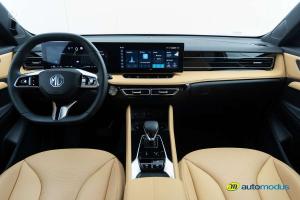 Grey MG HS 2025 in Vilnius, with an engine capacity of 1.50 L and mileage of 19 thousand km for 29990 €, photo 9 on AUTOMOTO.COM.LV
