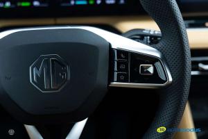Grey MG HS 2025 in Vilnius, with an engine capacity of 1.50 L and mileage of 19 thousand km for 29990 €, photo 34 on AUTOMOTO.COM.LV