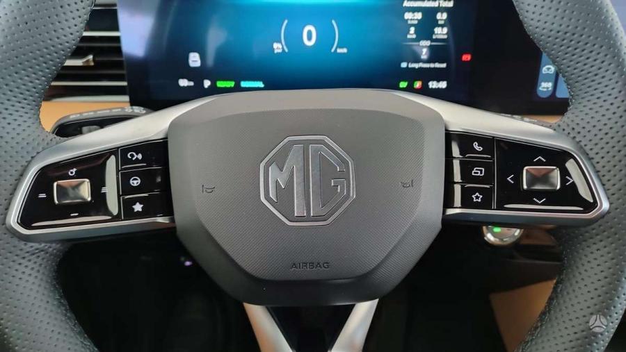 Pelēks MG HS 2026 Šauļi, ar dzinēja tilpumu 1.50 L un nobraukumu 5 tūkst. km par 32280 €, foto 15 vietnē AUTOMOTO.COM.LV