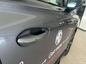 Grey MG HS 2026 in Siauliai, with an engine capacity of 1.50 L and mileage of 2 thousand km for 38500 €, photo 13 on AUTOMOTO.COM.LV