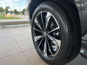 Grey MG HS 2026 in Siauliai, with an engine capacity of 1.50 L and mileage of 0 thousand km for 32490 €, photo 11 on AUTOMOTO.COM.LV
