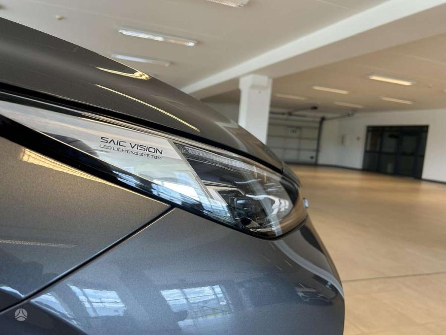 Grey MG HS 2026 in Siauliai, with an engine capacity of 1.50 L and mileage of 0 thousand km for 32490 €, photo 12 on AUTOMOTO.COM.LV