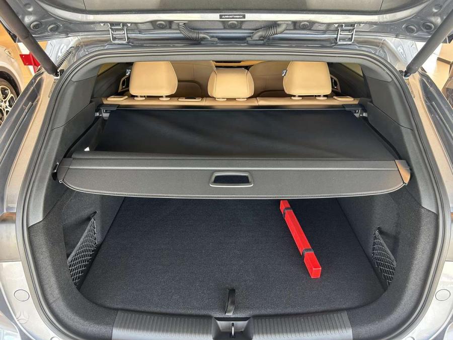 Grey MG HS 2026 in Siauliai, with an engine capacity of 1.50 L and mileage of 0 thousand km for 32490 €, photo 14 on AUTOMOTO.COM.LV