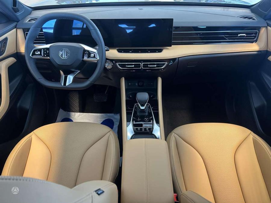 Grey MG HS 2026 in Siauliai, with an engine capacity of 1.50 L and mileage of 0 thousand km for 32490 €, photo 16 on AUTOMOTO.COM.LV