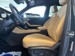 Grey MG HS 2026 in Siauliai, with an engine capacity of 1.50 L and mileage of 0 thousand km for 32490 €, photo 17 on AUTOMOTO.COM.LV