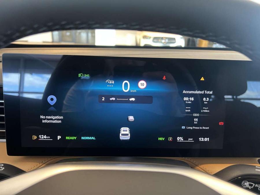 Grey MG HS 2026 in Siauliai, with an engine capacity of 1.50 L and mileage of 0 thousand km for 32490 €, photo 35 on AUTOMOTO.COM.LV