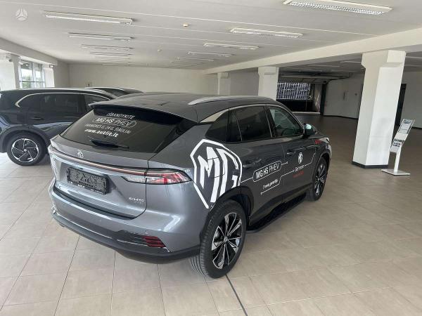 Grey MG HS 2026 in Siauliai, with an engine capacity of 1.50 L and mileage of 2 thousand km for 37500 €, photo 7 on AUTOMOTO.COM.LV