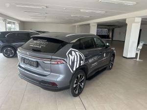 Grey MG HS 2026 in Siauliai, with an engine capacity of 1.50 L and mileage of 2 thousand km for 37500 €, photo 7 on AUTOMOTO.COM.LV