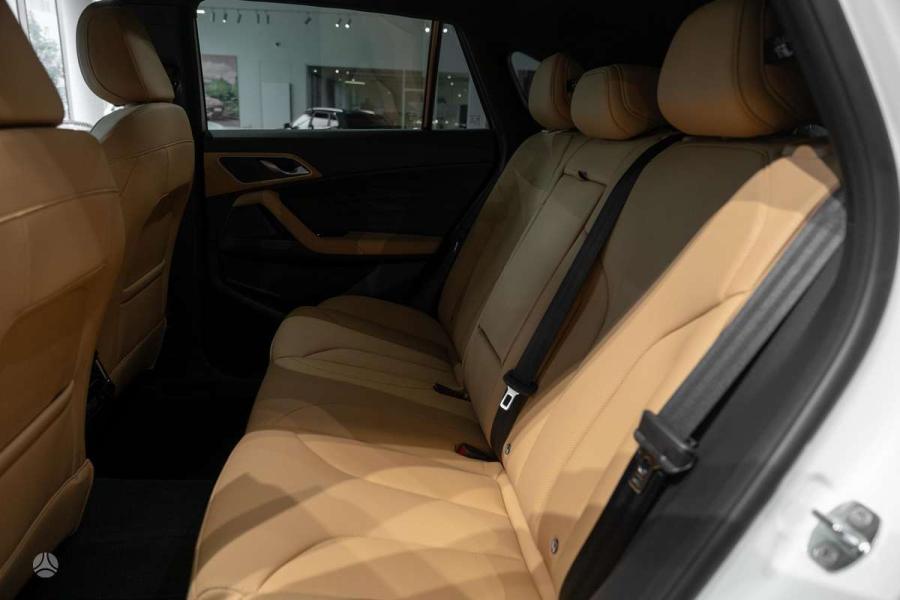 Balts MG HS 2026 Viļņa, ar dzinēja tilpumu 1.50 L un nobraukumu 0 tūkst. km par 35660 €, foto 19 vietnē AUTOMOTO.COM.LV
