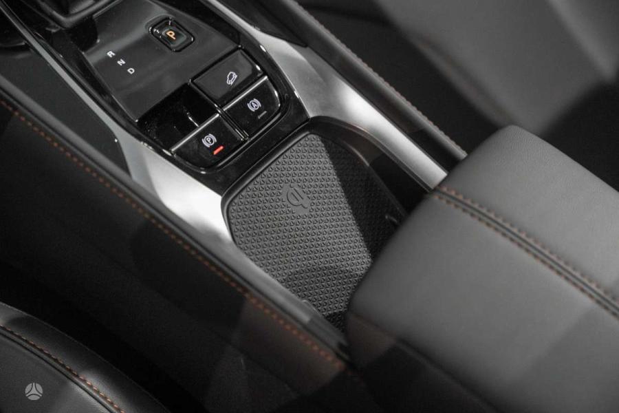 Balts MG HS 2026 Viļņa, ar dzinēja tilpumu 1.50 L un nobraukumu 0 tūkst. km par 35660 €, foto 23 vietnē AUTOMOTO.COM.LV