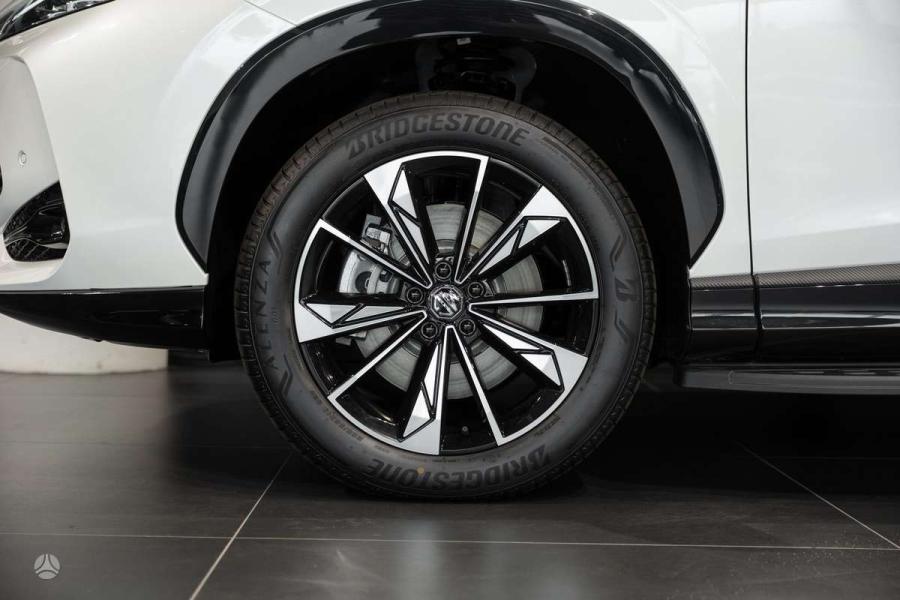 Balts MG HS 2026 Viļņa, ar dzinēja tilpumu 1.50 L un nobraukumu 0 tūkst. km par 41660 €, foto 5 vietnē AUTOMOTO.COM.LV
