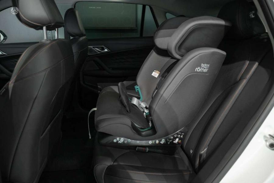 Balts MG HS 2026 Viļņa, ar dzinēja tilpumu 1.50 L un nobraukumu 0 tūkst. km par 41660 €, foto 12 vietnē AUTOMOTO.COM.LV