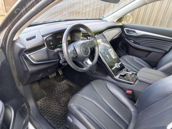 Grey MG Marvel R 2023 in Kaunas, with an engine capacity of 0.00 L and mileage of 38 thousand km for 14400 €, photo 9 on AUTOMOTO.COM.LV